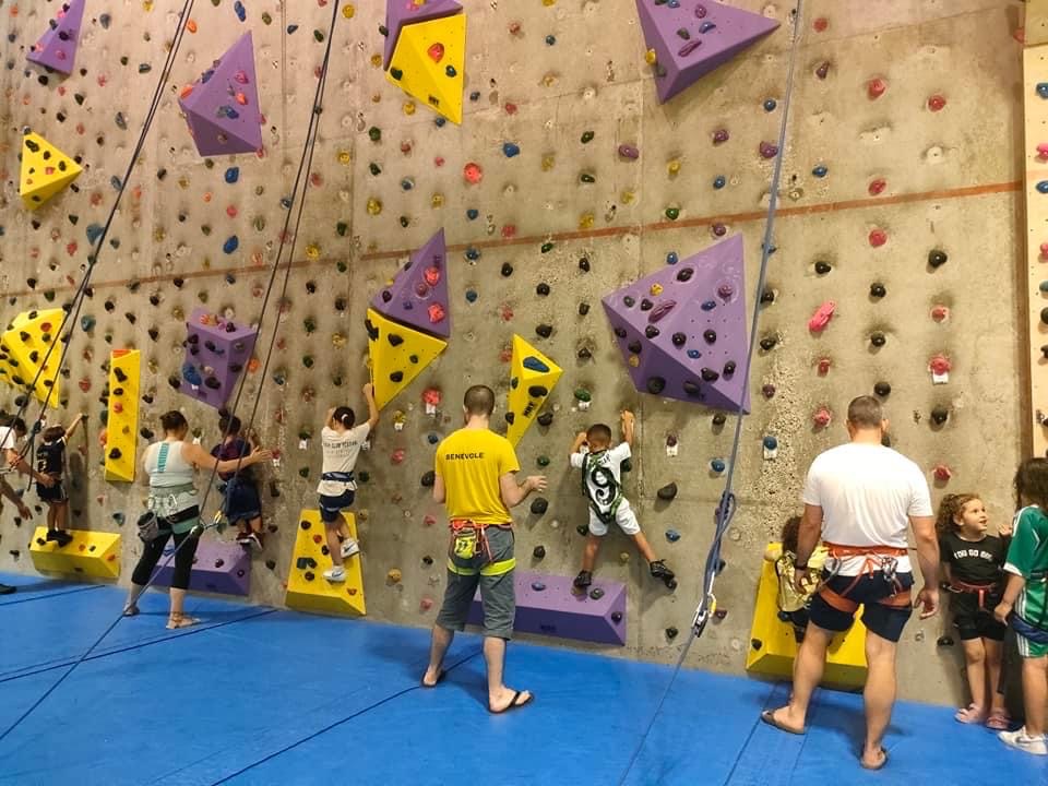 Oasis Lyon 8 - Métropole Vacances Sportives : C'est reparti ! - Office ...